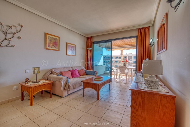 2 Bed Apartment for sale in Balcon de los Gigantes, Puerto De Santiago ...