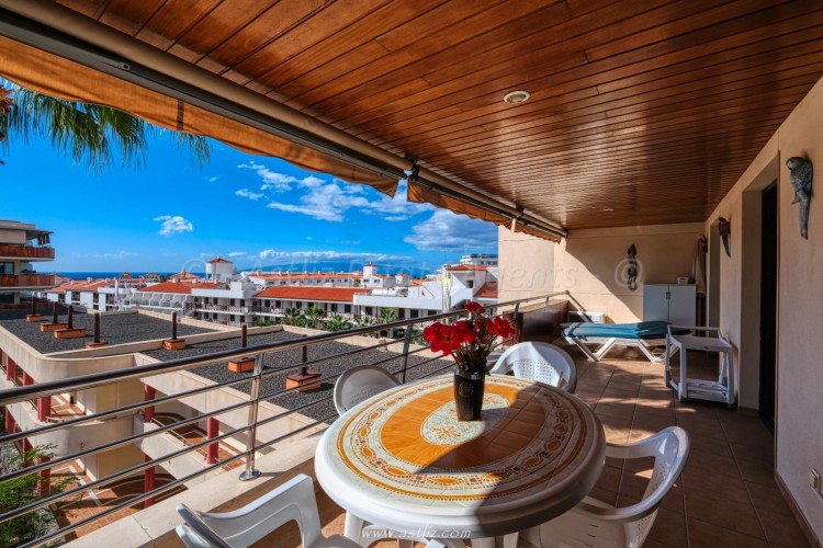 2 Bed Apartment for sale in Balcon de los Gigantes, Puerto De Santiago ...